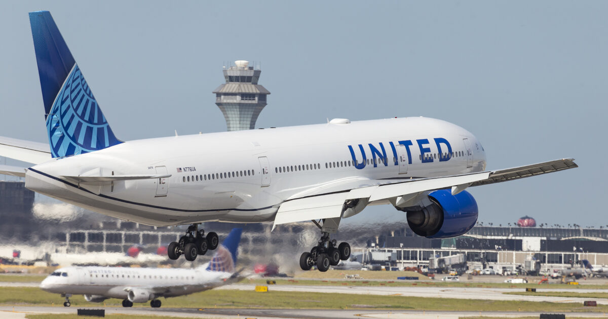 NFL 2023 - week six team charter flights